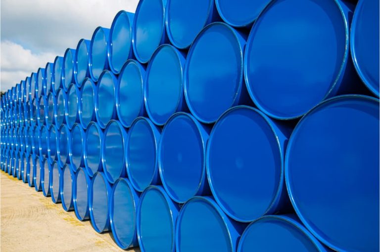 What Are Oil Drums Used For? | Pleavin Petroleum